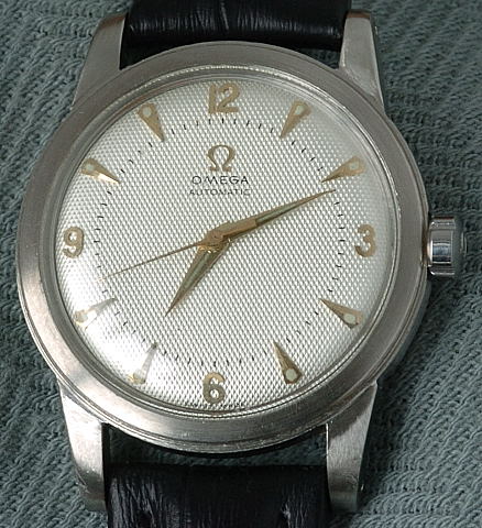 #2729 Textured dial Omega -1952 vintage - A Trebor's Vintage Watches