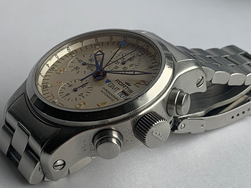 #5861 Fortis B-42 GMT automatic Chronograph - A Trebor's Vintage Watches