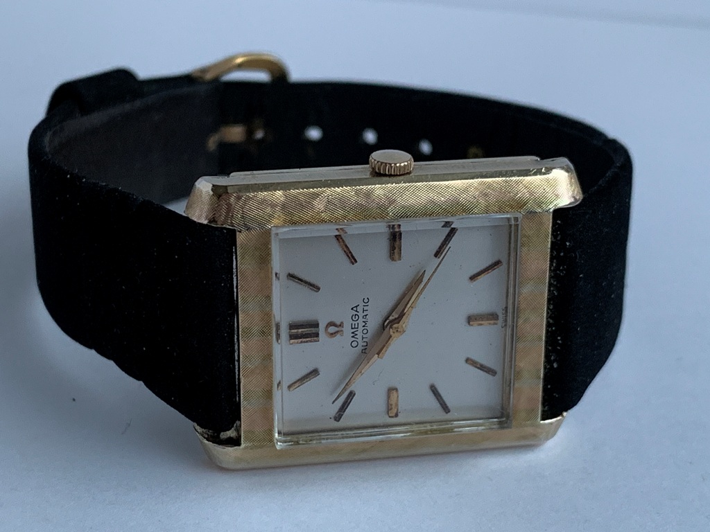 #5912 Omega automatic tank circa 1959 "Cartier style" - A Trebor's ...